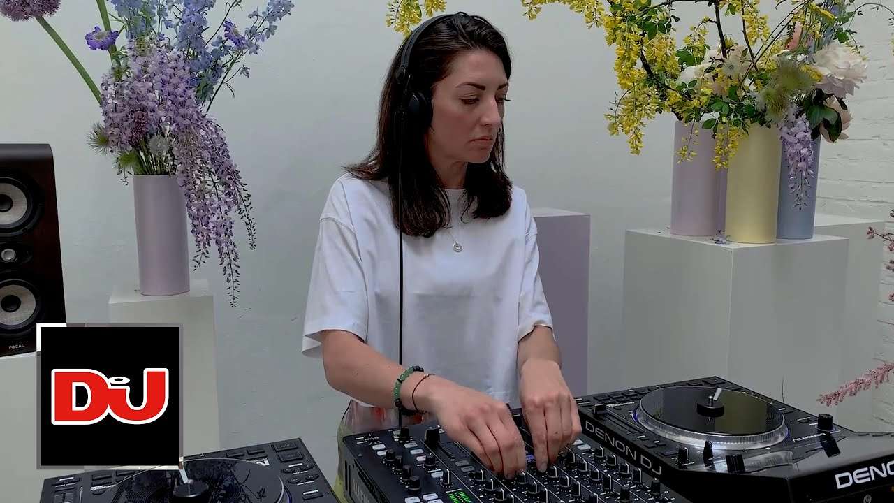 Juliet Fox – Dj Mag | 2021 - MUSIC IN MY MIND