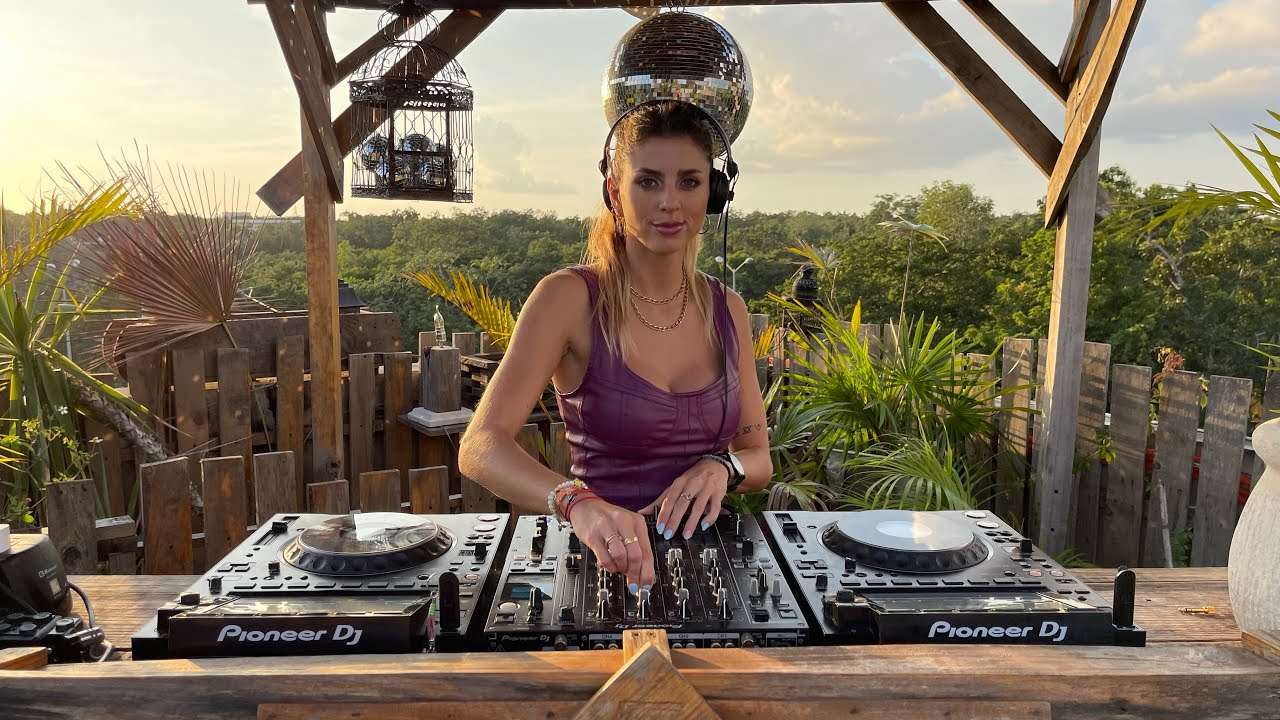 Alexia Garcia – Sunset Mix – EPHIMERA Tulum | 2022 - MUSIC IN MY MIND
