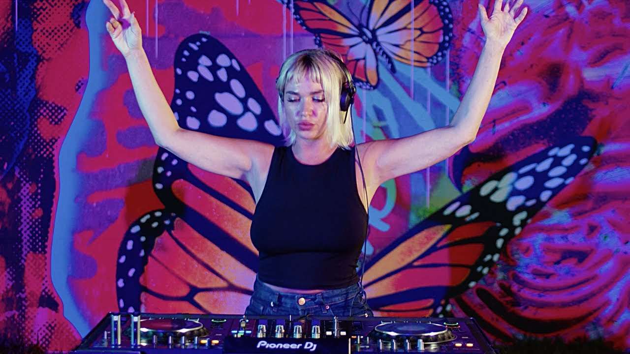 Mila Rubio – Live aus Miami | 2023 - MUSIC IN MY MIND