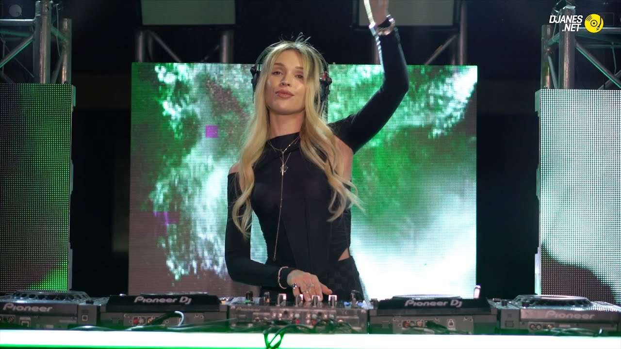 Taly Shum – DJanes.net | 2024 - MUSIC IN MY MIND