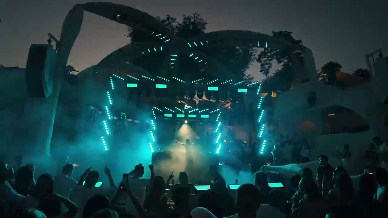 Krismi – Ibiza Beach Club | 2024 - MUSIC IN MY MIND