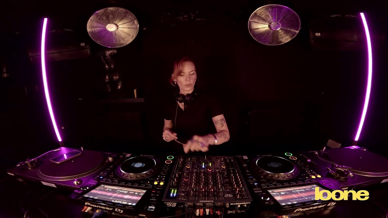 Toni Ba – Loone Bar in Berlin 2025 - MUSIC IN MY MIND
